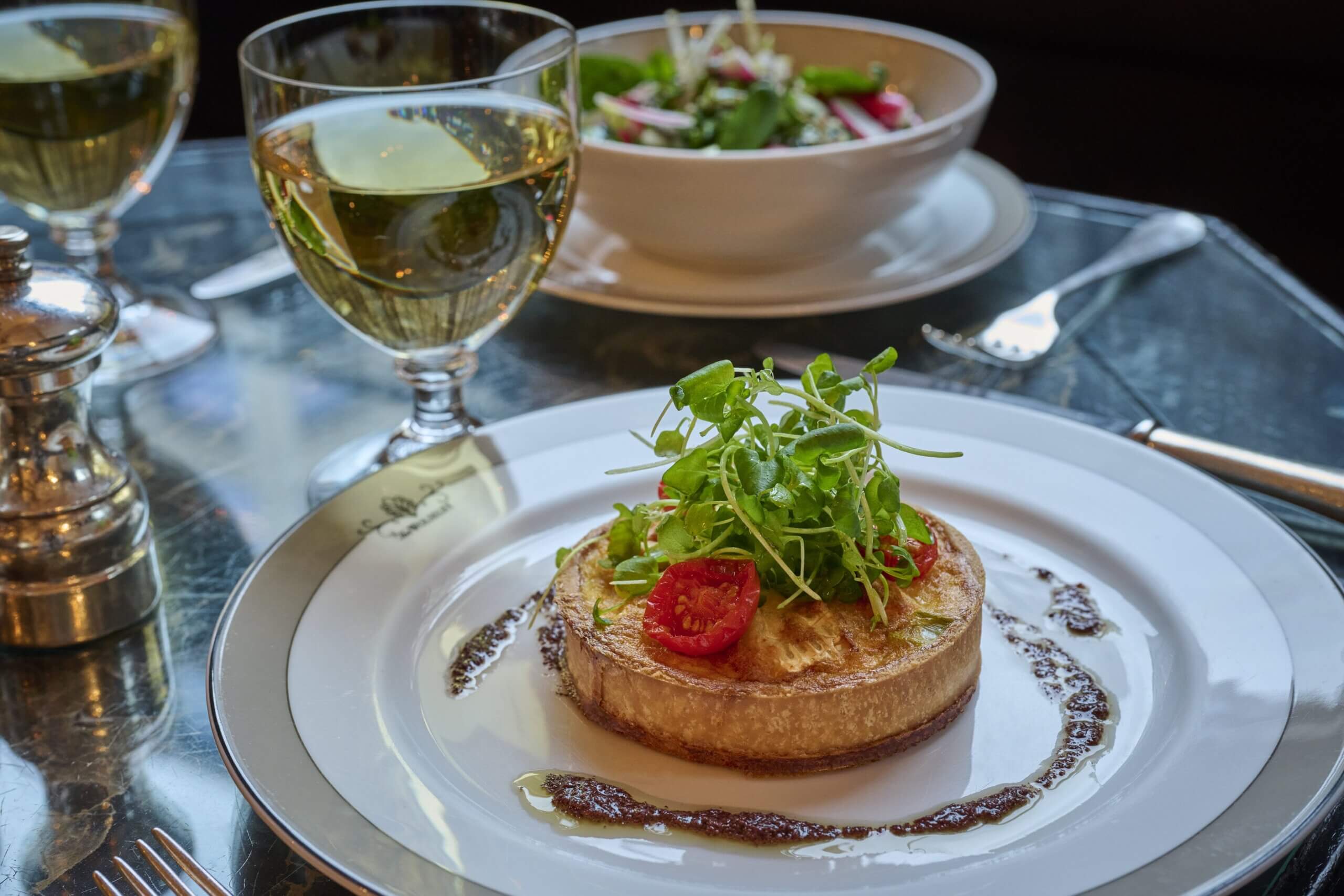 Lunch in Mayfair | The Wolseley, Piccadilly